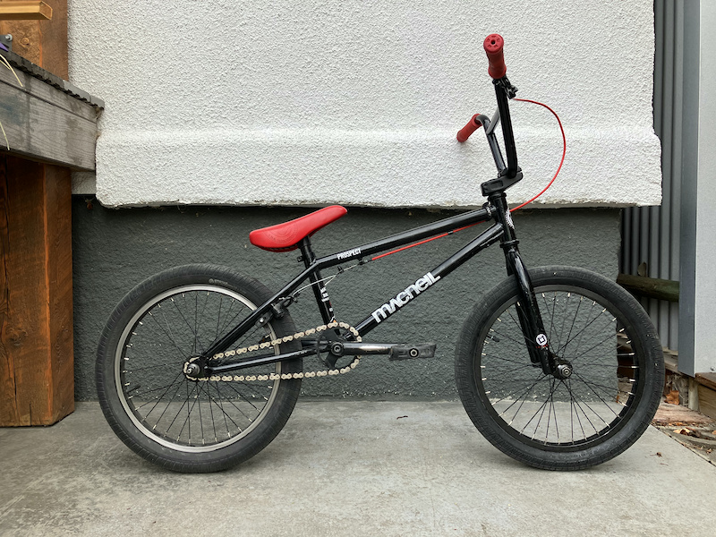 2018 MacNeil Prospect 18 Complete For Sale