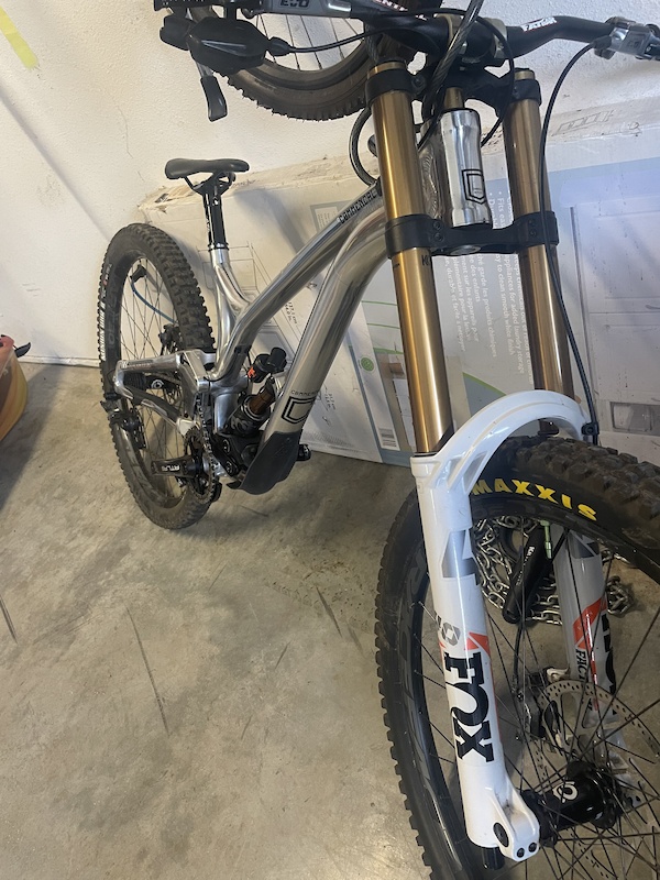 2022 Custom Build Commencal Supreme XL 29er For Sale