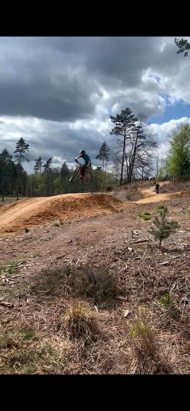 Red 8 Mountain Biking Trail - Bracknell | Trailforks