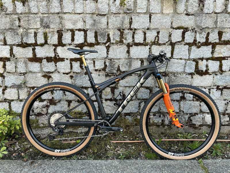 2021 Trek Supercaliber - Large - Shipping Included For Sale