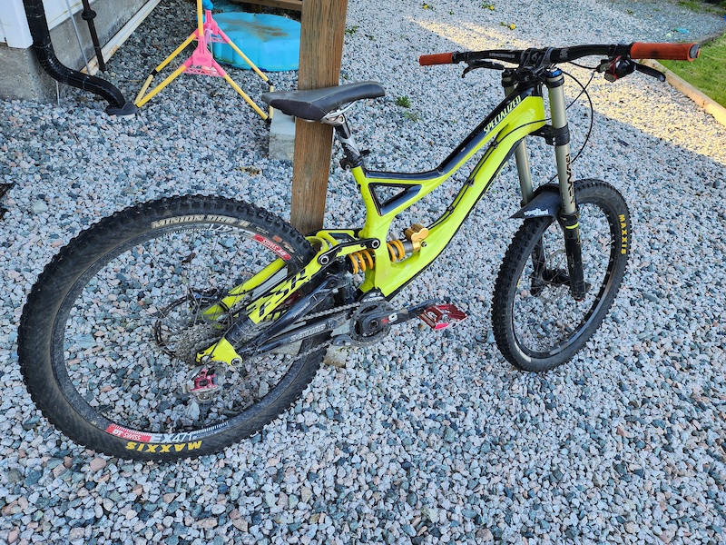2014 Specialized demo 8 Medium frame For Sale