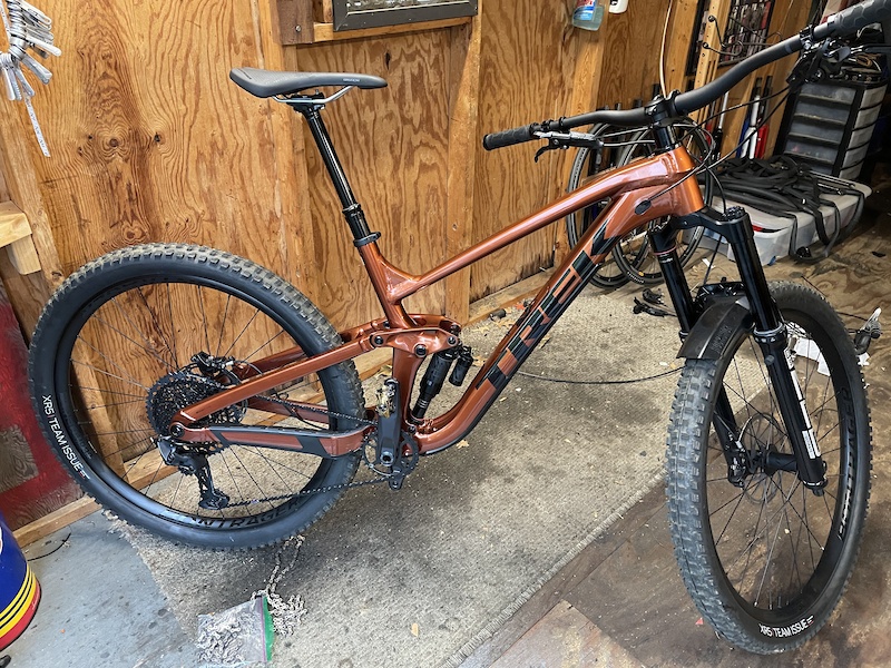 2023 Trek Slash 8 - Size L For Sale