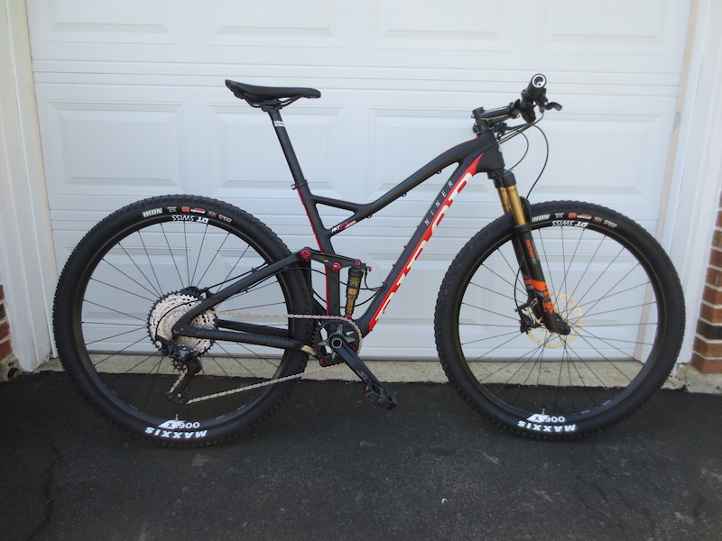 2017 Niner RKT 9 RDO Medium Carbon Mountain Bike For Sale