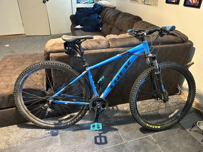 Trek Marlin 6 Waterloo Blue For Sale