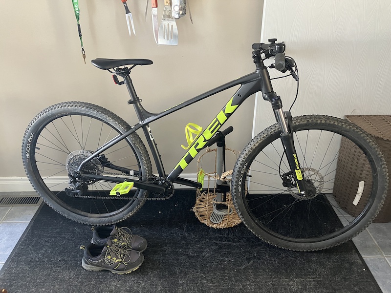 2022 Trek Marlin 6 Large Frame For Sale