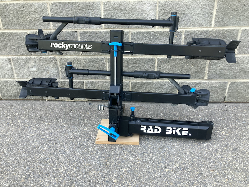 2022 Rockymounts Backstage Swingaway 2-Bike rack 2" For Sale