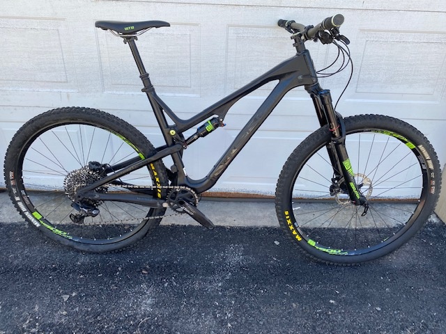 2018 Intense Primer Expert - Size XL For Sale