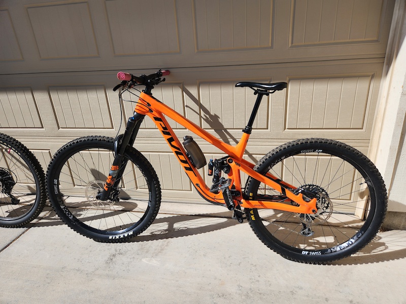 2022 Pivot Firebird X01 For Sale