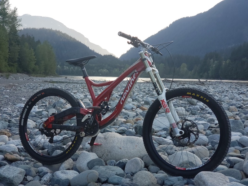 2011 Devinci Wilson For Sale