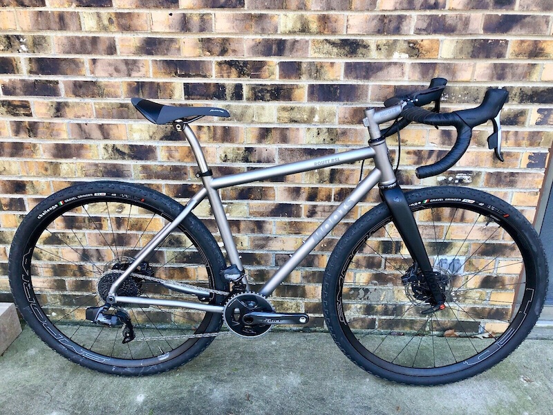 2022 MOOTS ROUTT RSL 52 CM TITANIUM GRAVEL FORCE For Sale