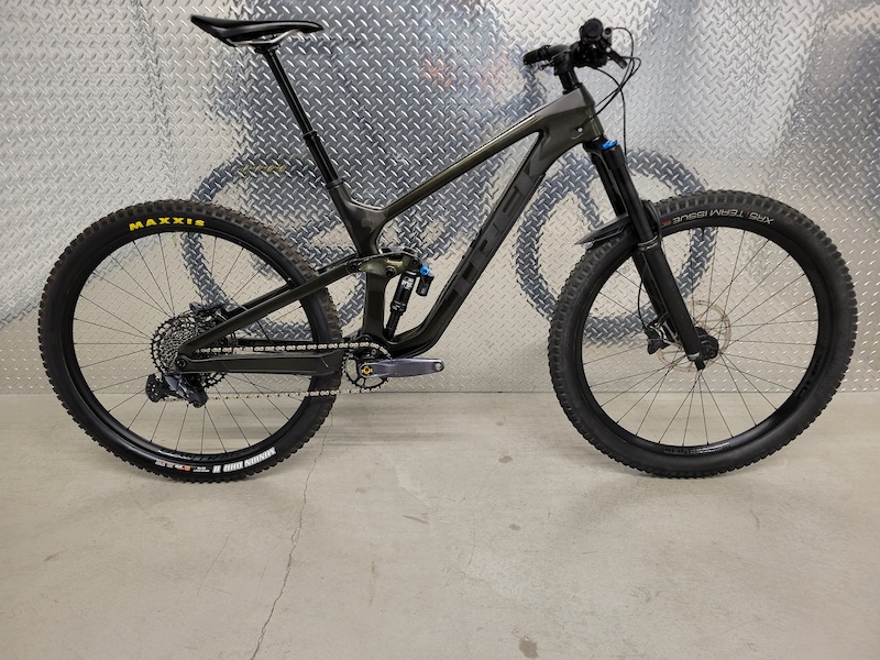 2022 Trek Slash 9.7 Large For Sale