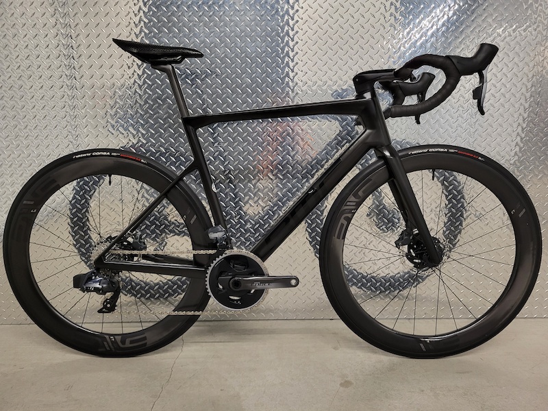 2022 BMC Teammachine SLR01 FOUR 56cm ENVE SES 4.5 For Sale