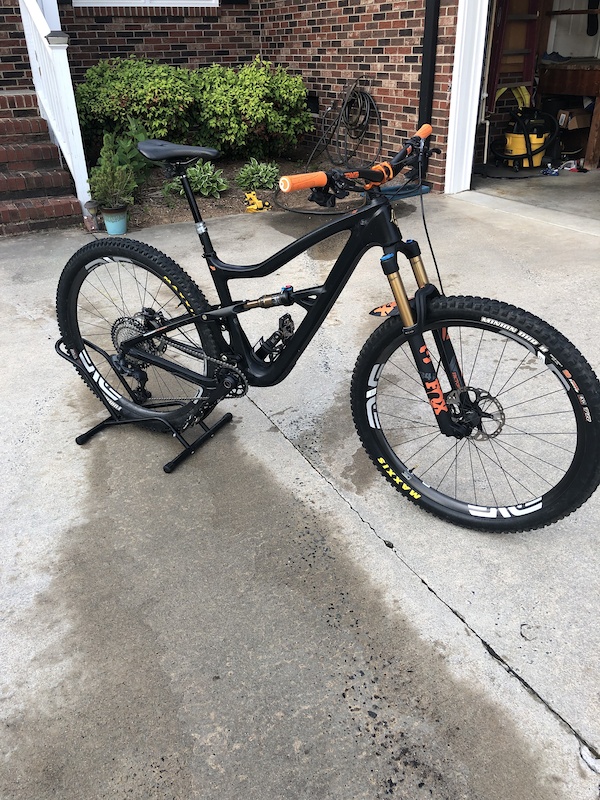 2021 ibis ripley V4 large. (frame only with fork) For Sale