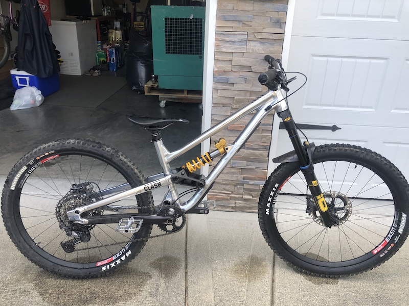 2021 Commencal clash Öhlins edition small For Sale