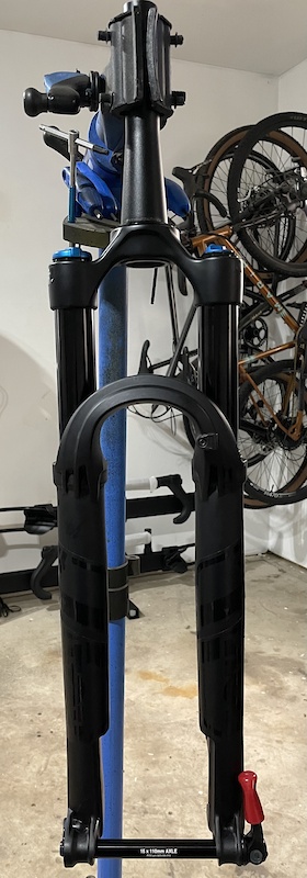 2022 Fox 34 Step Cast For Sale