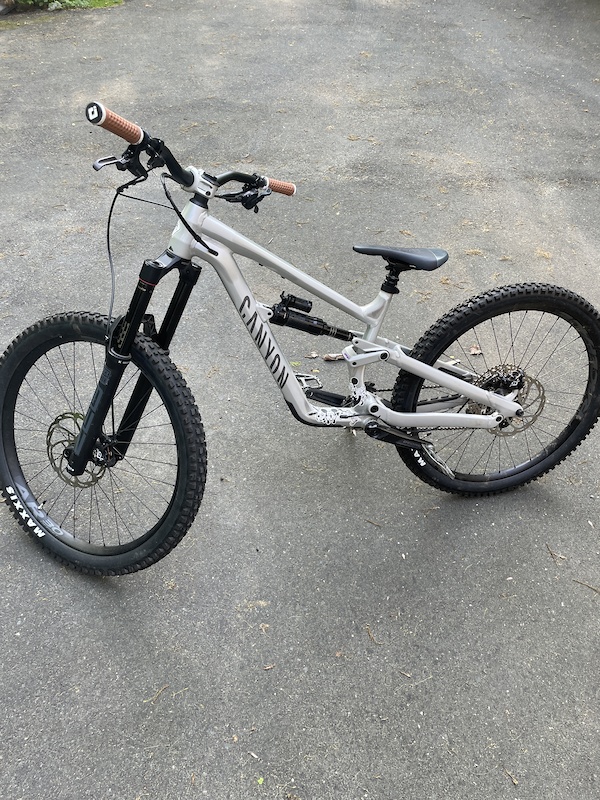 2022 Canyon torque AL 5 Small 27.5 For Sale