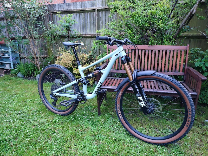 2022 Specialized Status custom built For Sale