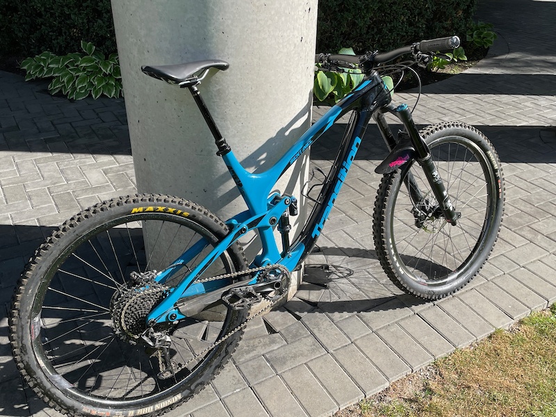 Transition Sentinel Carbon X01 W/ Carbon wheels For Sale