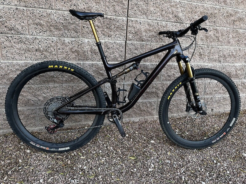2022 Specialized Epic EVO Pro XTR L For Sale