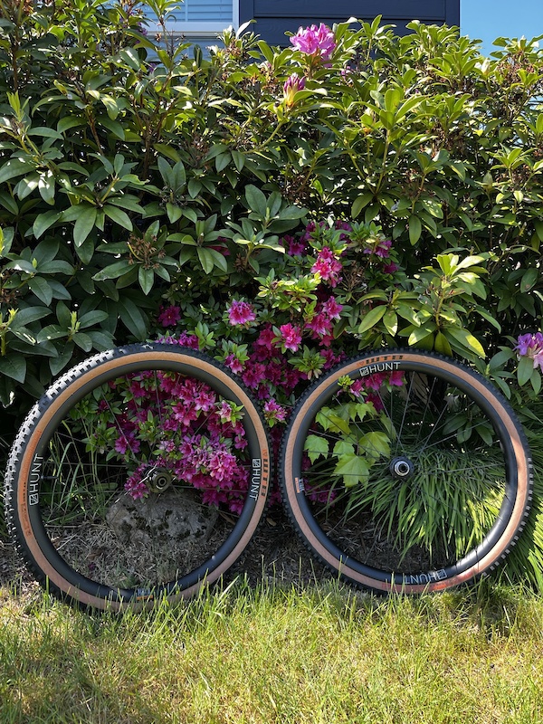 Hunt Gravel Carbon Wheelset 650b For Sale
