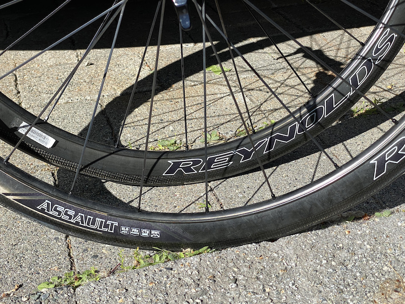 Reynolds Assault Carbon Wheel Set For Sale