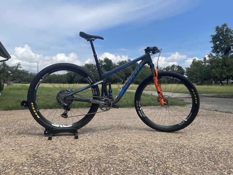 2022 Pivot Mach 4SL For Sale