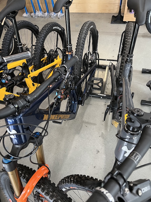 2023 Nukeproof Mega factory For Sale