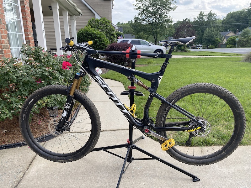 2015 Scott Spark Premium 700 - XL mountain bike w/upgrades For Sale