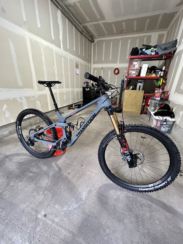 2023 Transition Spire XT carbon - Large For Sale