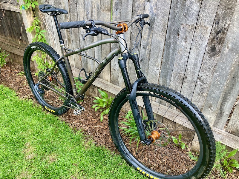 2022 Oddity - large - custom finish For Sale