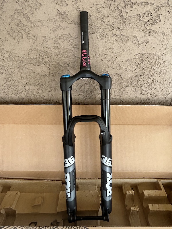 2023 BRAND NEW Fox 36 Rhythm Grip Damper For Sale