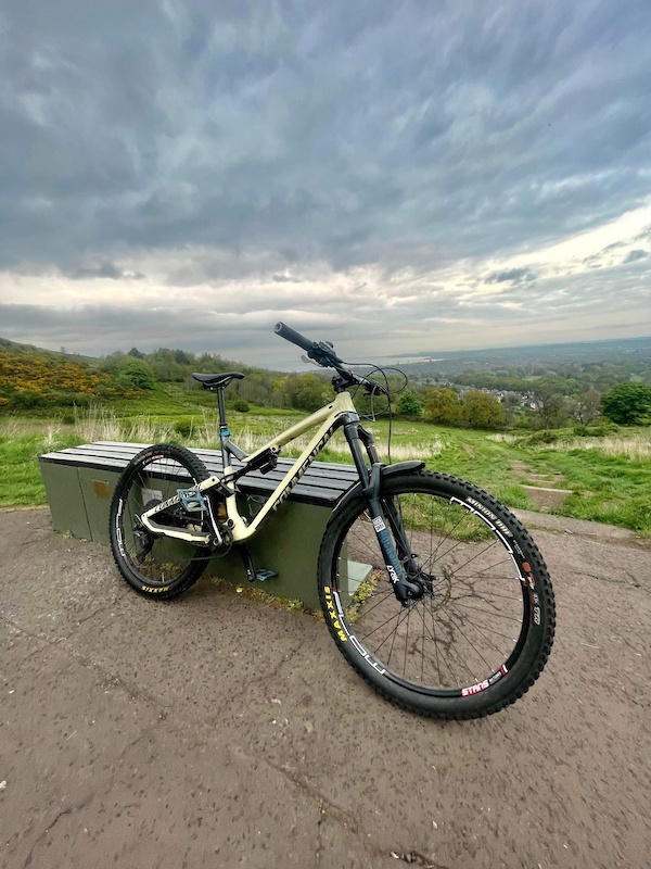 2017 Commencal Meta 4.2 For Sale