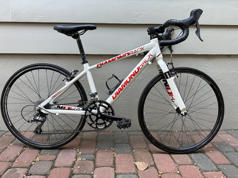 2019 Diamondback 24” wheel kids road bike For Sale