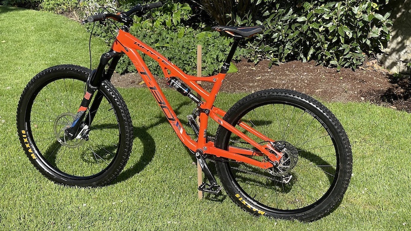 2016 Whyte T130s Mountain Bike Medium Full Suspension For Sale