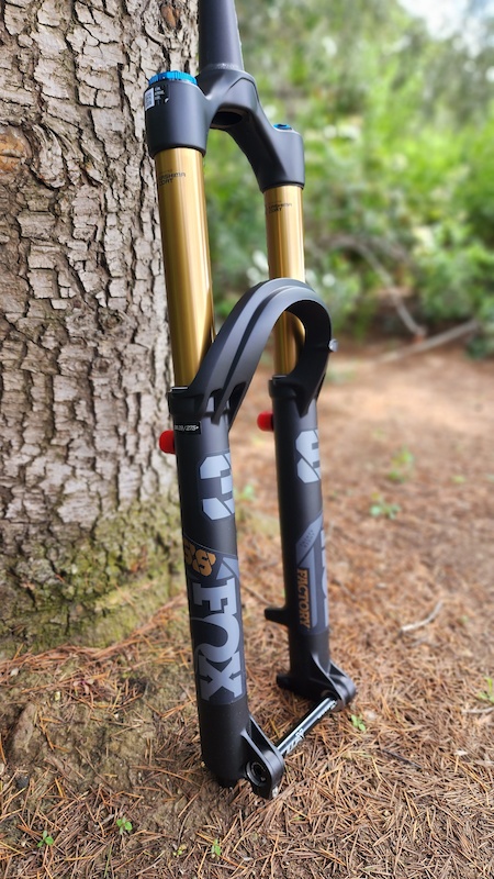 2022 Fox Factory Series 38 FLOAT 29 170 Grip 2 OE Fork For Sale