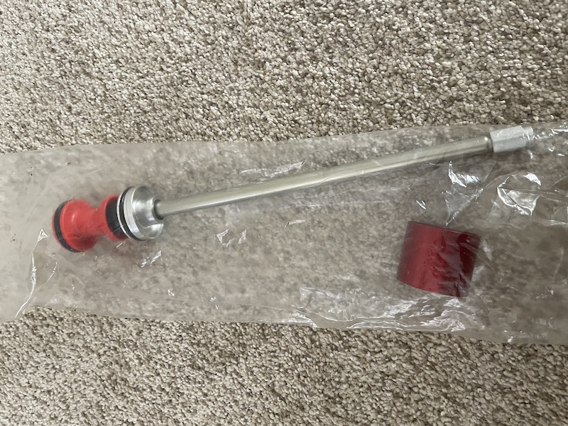 2022 Rock Shox Zeb 180mm Air Spring For Sale