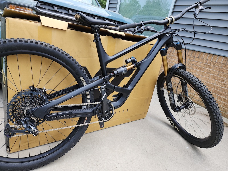 2022 YT Capra Core 4 - XL For Sale