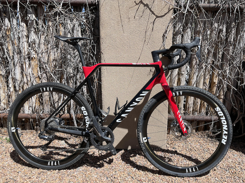 2019 Canyon Inflite CF SL Di2 For Sale