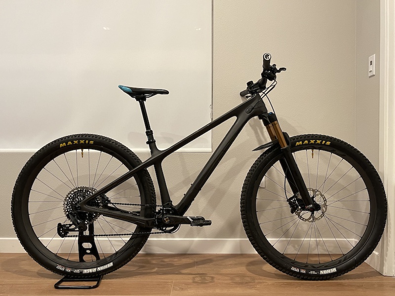 2022 Yeti ARC TURQ T3 Custom Carbon Build For Sale