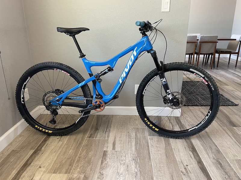2017 Price Drop !!!! Pivot Mach 429 Trail - Large For Sale