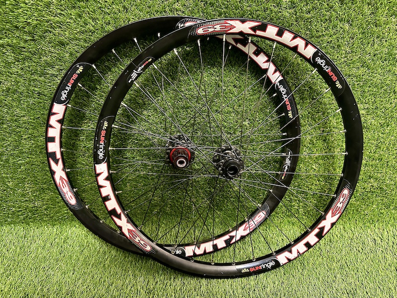 SunRingle MTX 39, Formula Hubs, Custom DH Wheelset For Sale