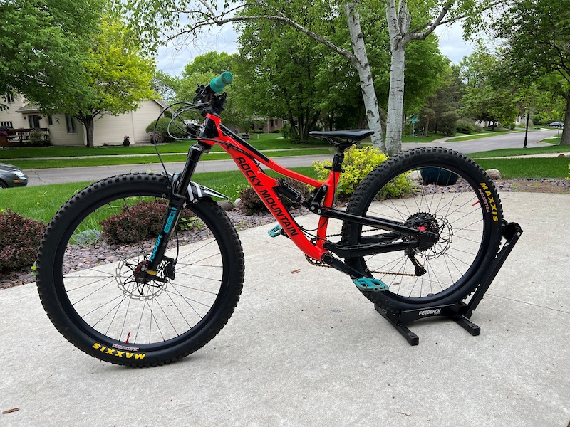 2020 Rocky Mountain Reaper - Kids 24" & 26" wheel set For Sale