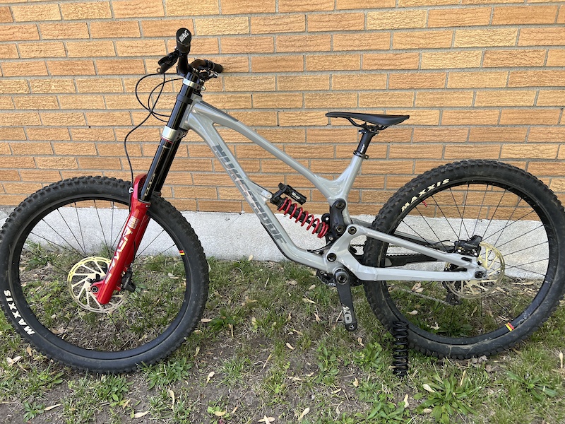 2020 Nuke Proof Dissent RS 275 - Size Medium For Sale