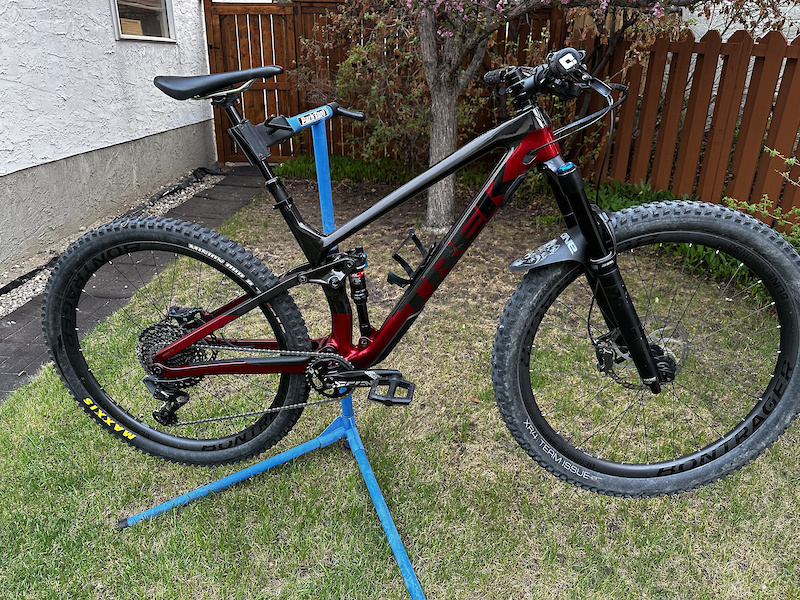 2021 Trek Fuel EX 9.8 Raw Carbon/Rage Red For Sale
