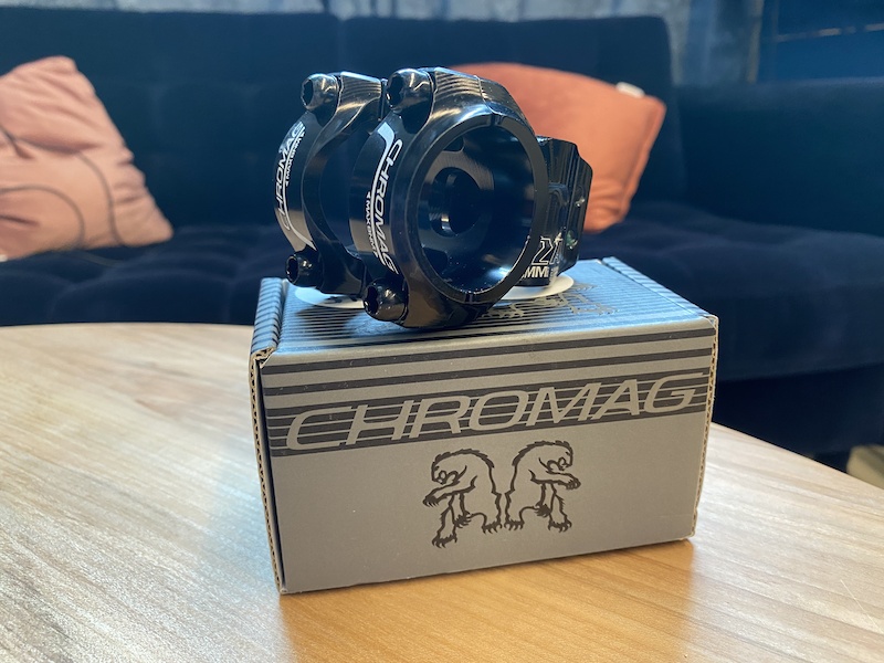 2022 Chromag BZA Stem (35mm clamp, 35mm length) For Sale