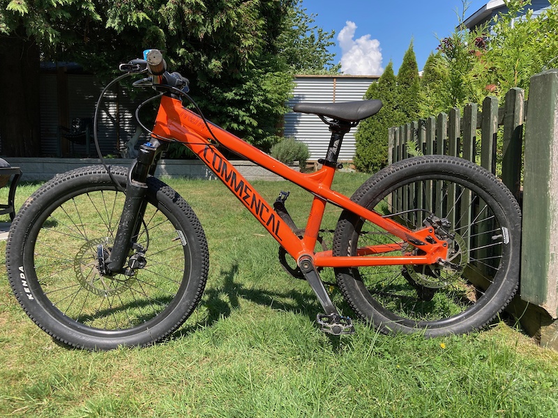 2018 Commencal Meta HT 20 Inch Kids Bike For Sale