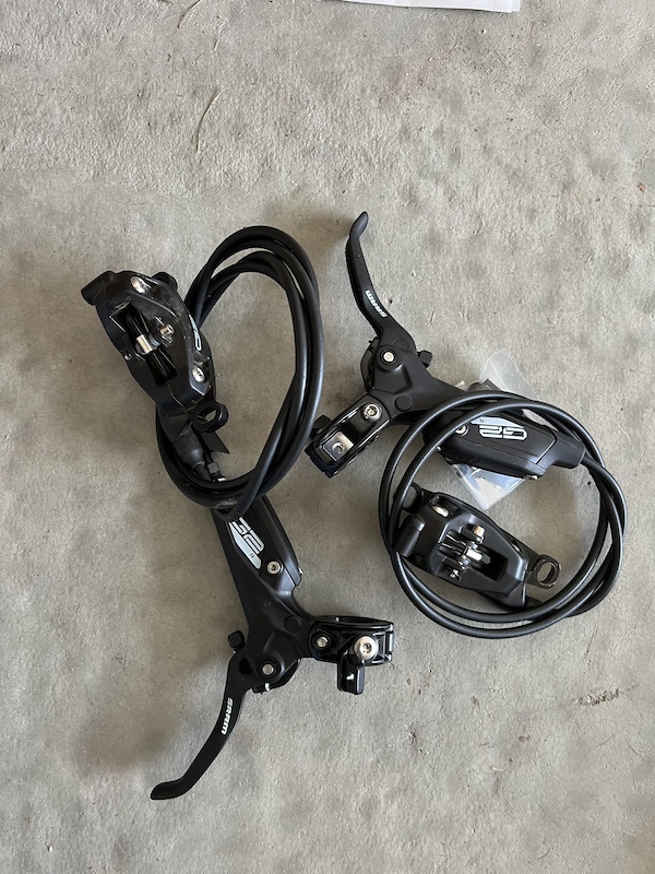 2022 SRAM G2 R 4-piston Front and Rear Brakes For Sale