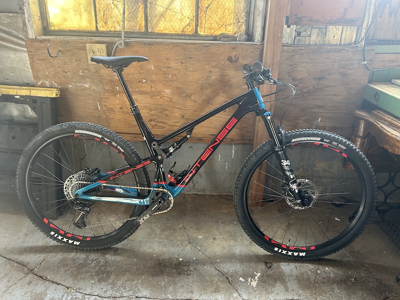 2023 Intense Sniper T, Expert, Size Large For Sale