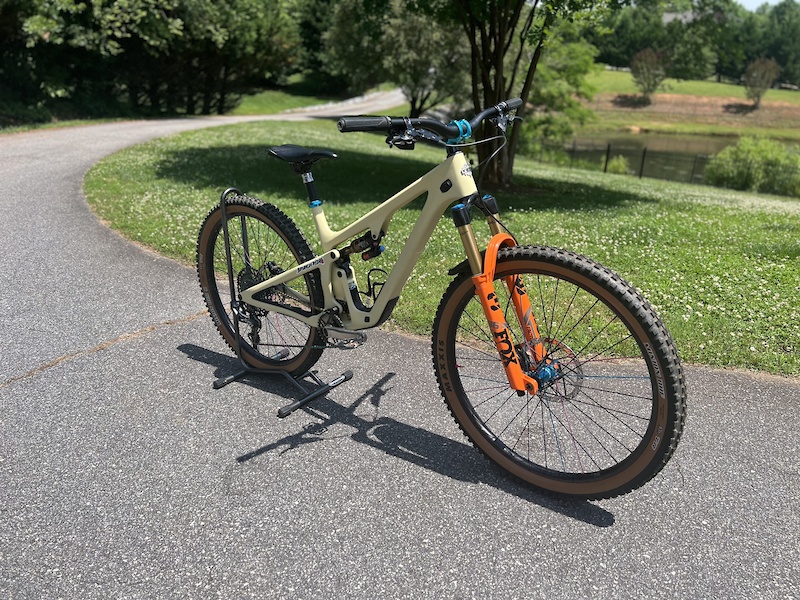 2023 Custom Yeti SB120 "LR" eeWings, i9's, AXS For Sale