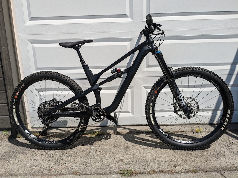 2019 Canyon Spectral AL 6.0 - Matte Black - Medium For Sale
